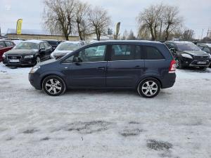 Grey Opel Zafira 2011 in Marijampole, with an engine capacity of 1.69 L and mileage of 240 thousand km for 2600 €, photo 7 on AUTOMOTO.COM.LV