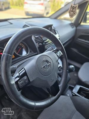 Grey Opel Zafira 2011 in Kluonaliai, with an engine capacity of 1.70 L and mileage of 349 thousand km for 2470 €, photo 15 on AUTOMOTO.COM.LV