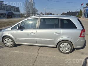 Pelēks Opel Zafira 2011 Rīga, ar dzinēja tilpumu 1.70 L un nobraukumu 343 tūkst. km par 2000 €, foto 3 vietnē AUTOMOTO.COM.LV