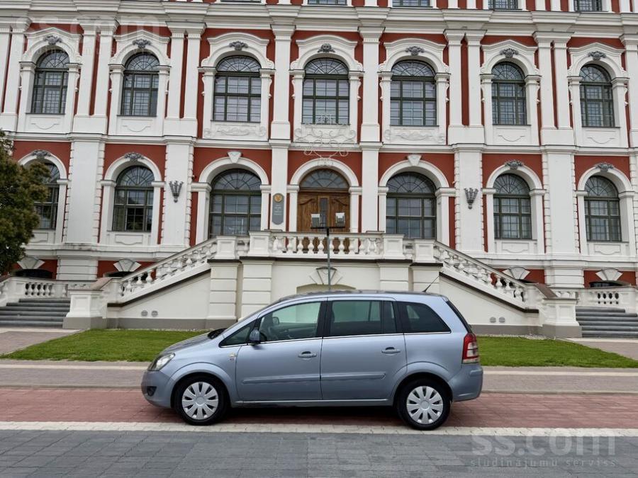 Pelēks Opel Zafira 2011 Jelgava, ar dzinēja tilpumu 1.70 L un nobraukumu 312 tūkst. km par 1699 €, foto 5 vietnē AUTOMOTO.COM.LV