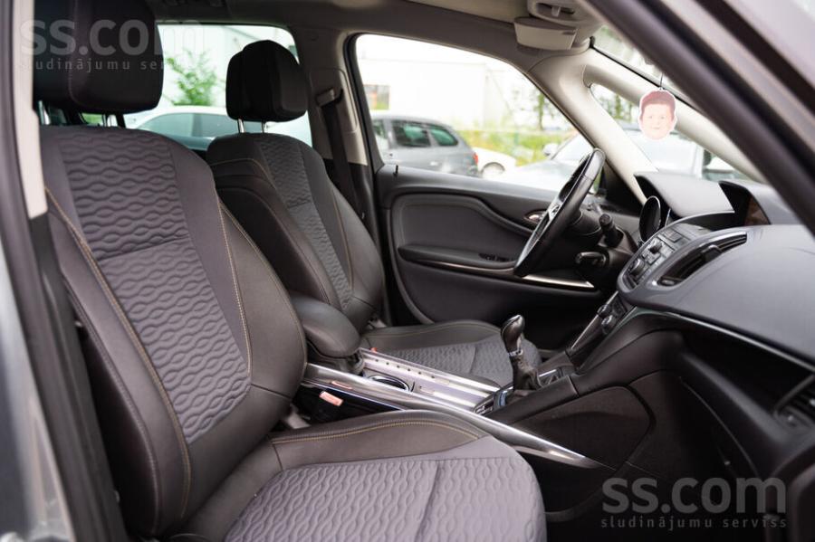Pelēks Opel Zafira 2011 Liepāja, ar dzinēja tilpumu 2.00 L un nobraukumu 307 tūkst. km par 4700 €, foto 12 vietnē AUTOMOTO.COM.LV