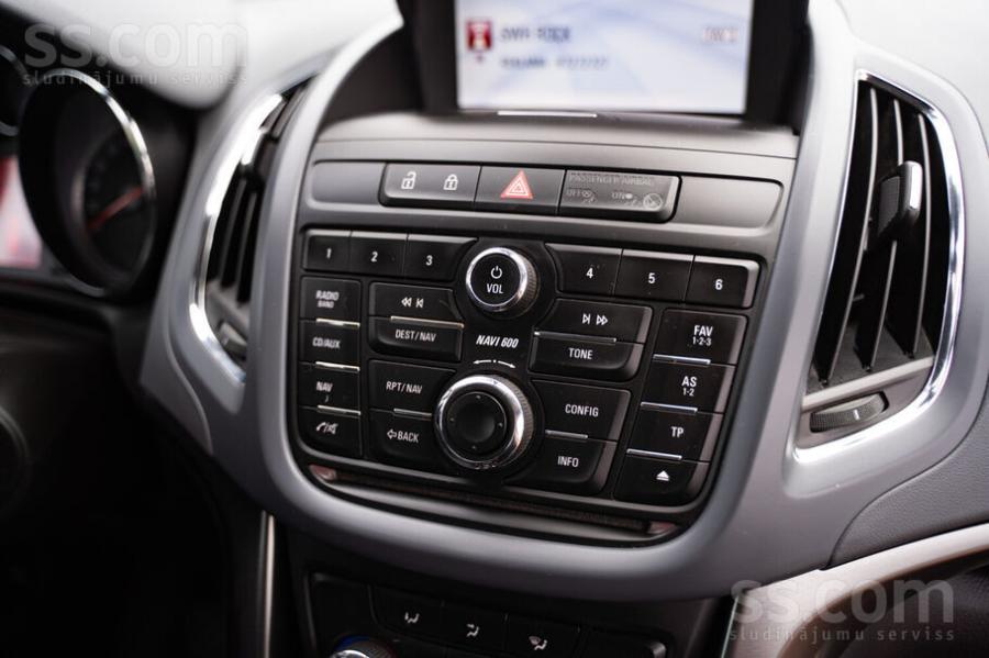 Pelēks Opel Zafira 2011 Liepāja, ar dzinēja tilpumu 2.00 L un nobraukumu 307 tūkst. km par 4700 €, foto 15 vietnē AUTOMOTO.COM.LV