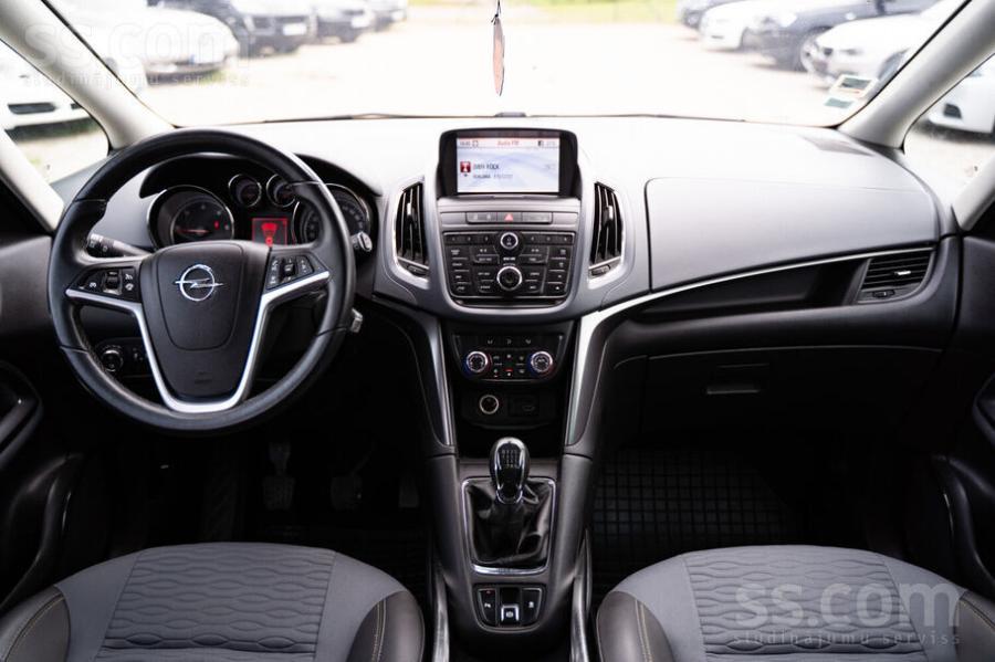 Pelēks Opel Zafira 2011 Liepāja, ar dzinēja tilpumu 2.00 L un nobraukumu 307 tūkst. km par 4700 €, foto 28 vietnē AUTOMOTO.COM.LV