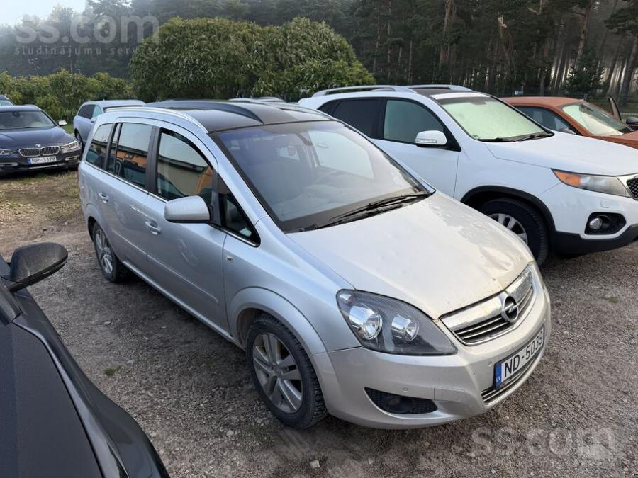 Pelēks Opel Zafira 2011 Rīga, ar dzinēja tilpumu 1.70 L un nobraukumu 247 tūkst. km par 700 €, foto 3 vietnē AUTOMOTO.COM.LV