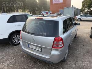 Pelēks Opel Zafira 2011 Rīga, ar dzinēja tilpumu 1.70 L un nobraukumu 247 tūkst. km par 700 €, foto 7 vietnē AUTOMOTO.COM.LV