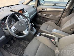 Pelēks Opel Zafira 2011 Rīga, ar dzinēja tilpumu 1.70 L un nobraukumu 247 tūkst. km par 700 €, foto 8 vietnē AUTOMOTO.COM.LV