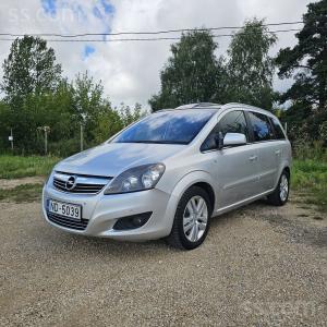 Серый Опель Зафира 2011 в Рига, объемом двигателя 1.70 л и пробегом 279 тыс. км за 2290 €, фото 1 на AUTOMOTO.COM.LV