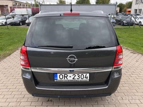 Pelēks Opel Zafira 2011 Limbaži, ar dzinēja tilpumu 1.80 L un nobraukumu 193 tūkst. km par 4950 €, foto 6 vietnē AUTOMOTO.COM.LV