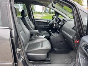 Pelēks Opel Zafira 2011 Limbaži, ar dzinēja tilpumu 1.80 L un nobraukumu 193 tūkst. km par 4950 €, foto 12 vietnē AUTOMOTO.COM.LV