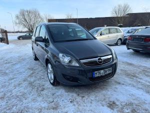 Grey Opel Zafira 2012 in Jurbarkas, with an engine capacity of 1.70 L and mileage of 236 thousand km for 3750 €, photo 2 on AUTOMOTO.COM.LV