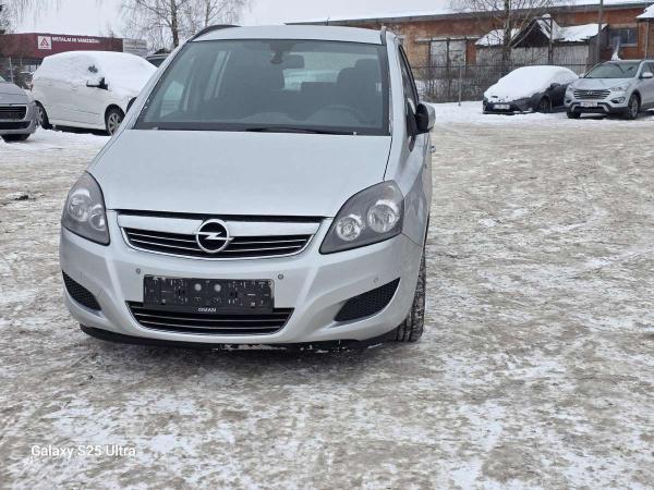 Pelēks Opel Zafira 2012 Ukmergė, ar dzinēja tilpumu 1.69 L un nobraukumu 210 tūkst. km par 2750 €, foto 1 vietnē AUTOMOTO.COM.LV