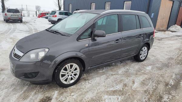 Pelēks Opel Zafira 2012 Tauragė, ar dzinēja tilpumu 1.70 L un nobraukumu 230 tūkst. km par 3100 €, foto 2 vietnē AUTOMOTO.COM.LV