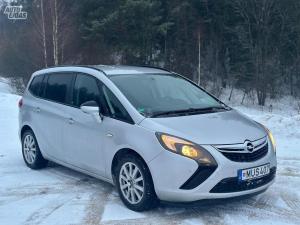 Grey Opel Zafira 2012 in Vilnius, with an engine capacity of 2.00 L and mileage of 334 thousand km for 4700 €, photo  on AUTOMOTO.COM.LV