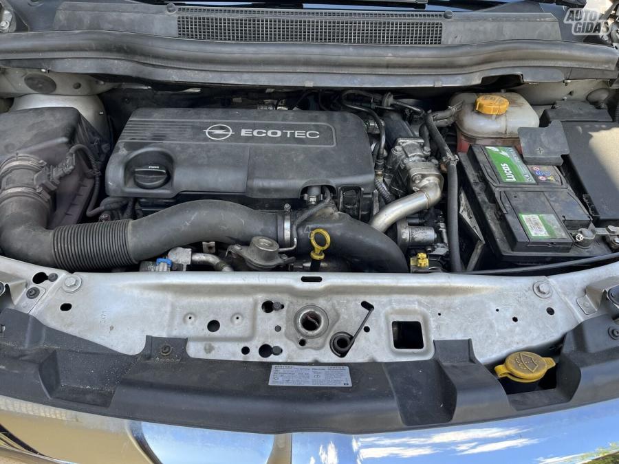Pelēks Opel Zafira 2012 Kauņa, ar dzinēja tilpumu 1.70 L un nobraukumu 211 tūkst. km par 3600 €, foto 15 vietnē AUTOMOTO.COM.LV