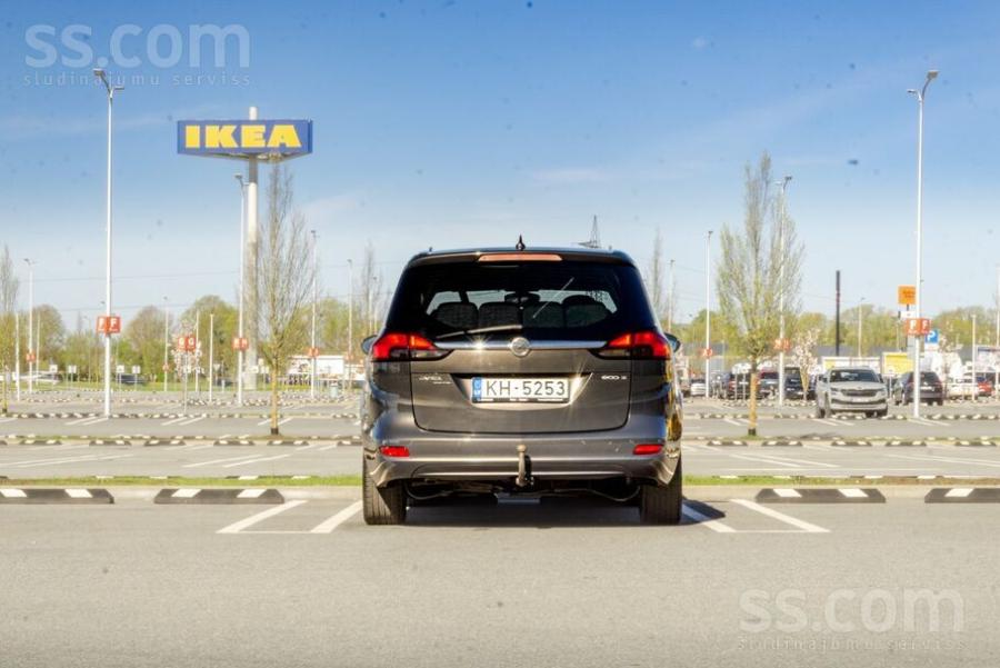 Pelēks Opel Zafira 2012 Rīga, ar dzinēja tilpumu 2.00 L un nobraukumu 313 tūkst. km par 4590 €, foto 7 vietnē AUTOMOTO.COM.LV