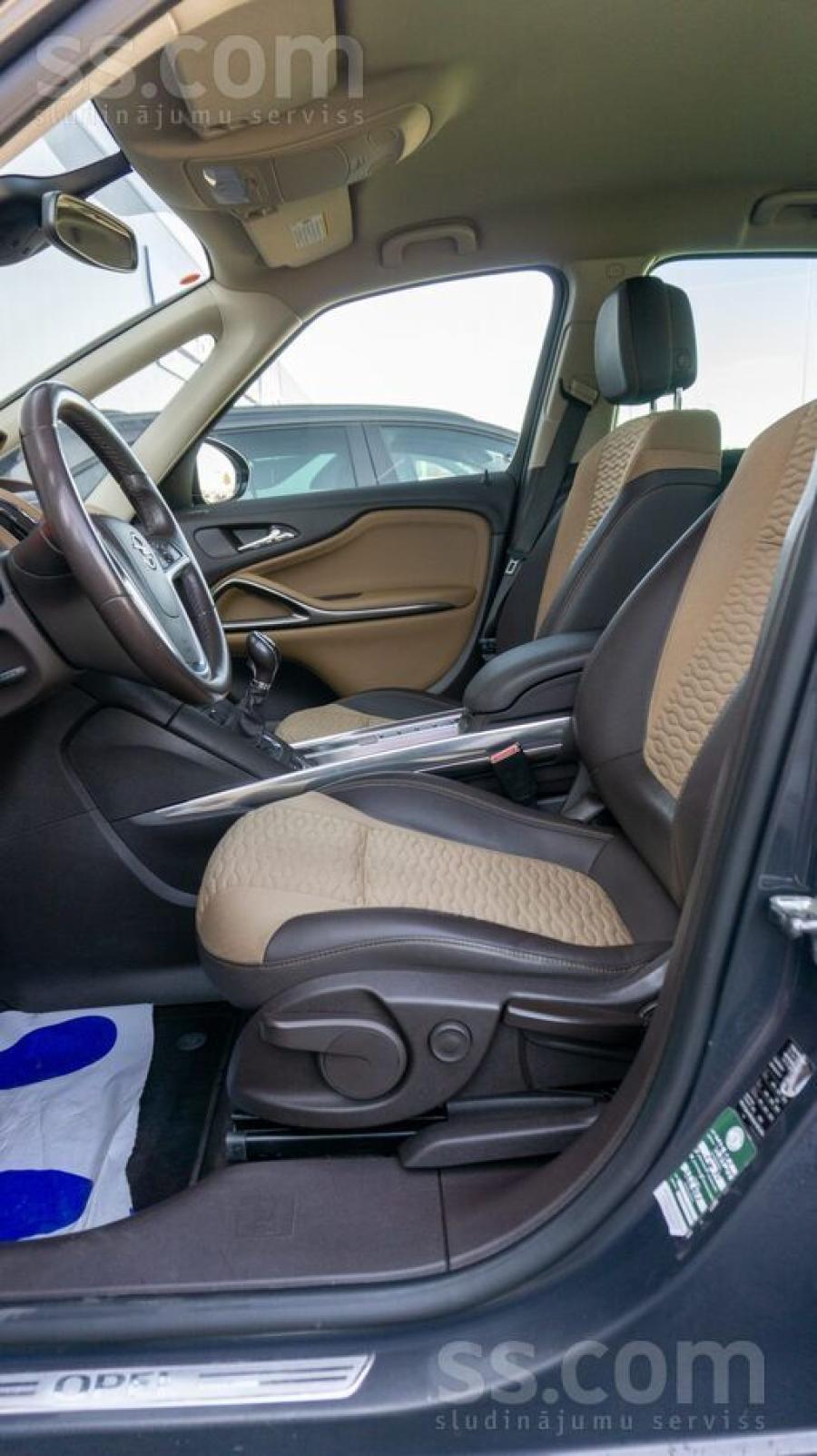 Pelēks Opel Zafira 2012 Rīga, ar dzinēja tilpumu 2.00 L un nobraukumu 313 tūkst. km par 4590 €, foto 29 vietnē AUTOMOTO.COM.LV