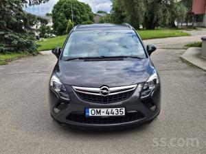 Серый Опель Зафира 2012 в Екабпилс, объемом двигателя 2.00 л и пробегом 228 тыс. км за 6490 €, фото 4 на AUTOMOTO.COM.LV