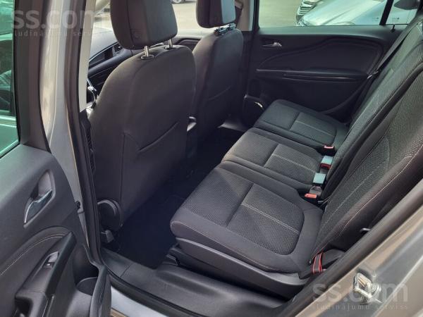 Grey Opel Zafira 2012 in Riga, with an engine capacity of 2.00 L and mileage of 0 thousand km for 5100 €, photo 10 on AUTOMOTO.COM.LV
