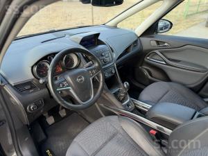 Pelēks Opel Zafira 2012 Ogre, ar dzinēja tilpumu 2.00 L un nobraukumu 236 tūkst. km par 5700 €, foto 16 vietnē AUTOMOTO.COM.LV