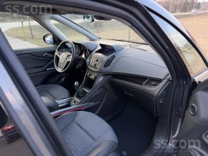 Pelēks Opel Zafira 2012 Ogre, ar dzinēja tilpumu 2.00 L un nobraukumu 236 tūkst. km par 5700 €, foto 17 vietnē AUTOMOTO.COM.LV