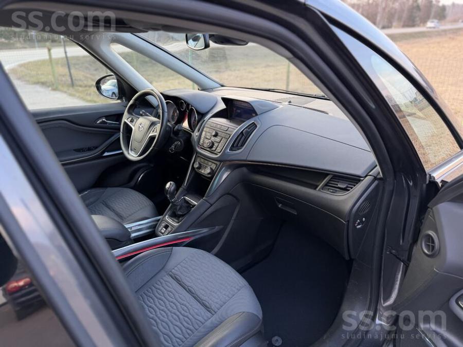 Pelēks Opel Zafira 2012 Ogre, ar dzinēja tilpumu 2.00 L un nobraukumu 236 tūkst. km par 5700 €, foto 17 vietnē AUTOMOTO.COM.LV