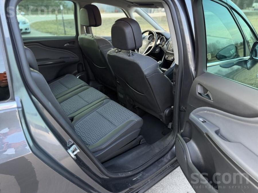 Pelēks Opel Zafira 2012 Ogre, ar dzinēja tilpumu 2.00 L un nobraukumu 236 tūkst. km par 5700 €, foto 20 vietnē AUTOMOTO.COM.LV