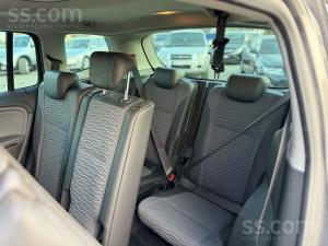 Pelēks Opel Zafira 2012 Ogre, ar dzinēja tilpumu 2.00 L un nobraukumu 236 tūkst. km par 5700 €, foto 24 vietnē AUTOMOTO.COM.LV
