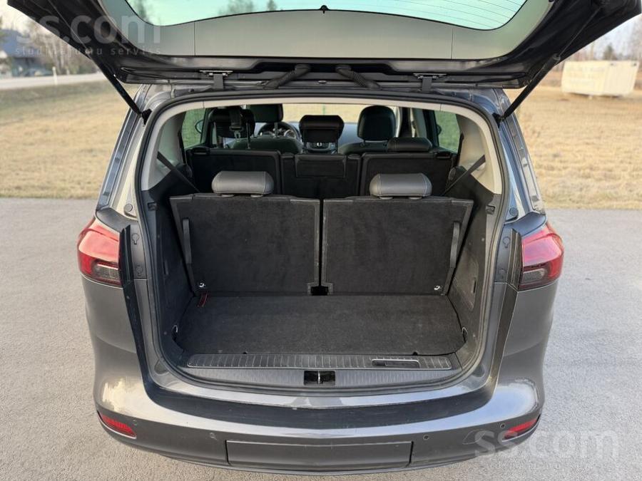 Pelēks Opel Zafira 2012 Ogre, ar dzinēja tilpumu 2.00 L un nobraukumu 236 tūkst. km par 5700 €, foto 26 vietnē AUTOMOTO.COM.LV