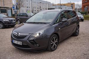 Grey Opel Zafira 2012 in Riga, with an engine capacity of 2.00 L and mileage of 272 thousand km for 6900 €, photo  on AUTOMOTO.COM.LV