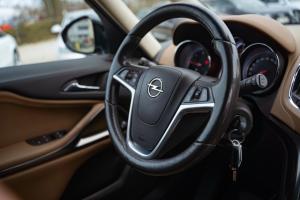Pelēks Opel Zafira 2012 Rīga, ar dzinēja tilpumu 2.00 L un nobraukumu 272 tūkst. km par 6900 €, foto 10 vietnē AUTOMOTO.COM.LV