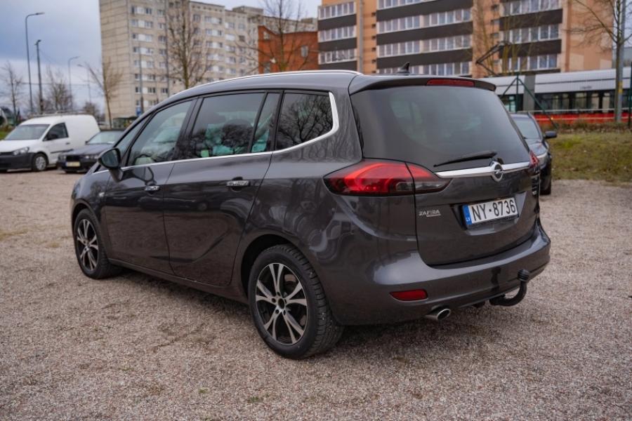 Pelēks Opel Zafira 2012 Rīga, ar dzinēja tilpumu 2.00 L un nobraukumu 272 tūkst. km par 6900 €, foto 13 vietnē AUTOMOTO.COM.LV