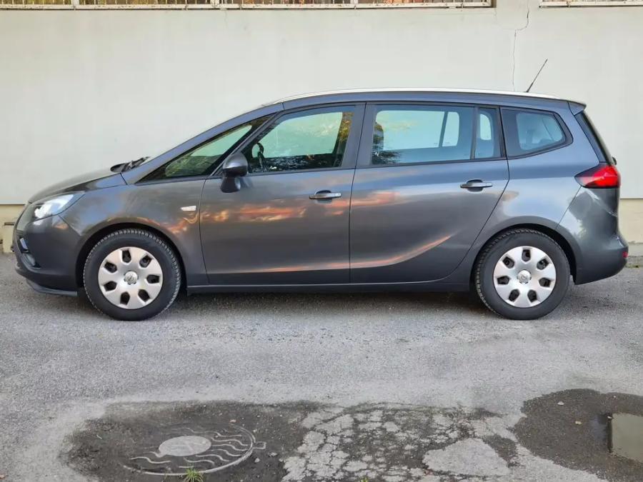 Pelēks Opel Zafira 2012 Ogre, ar dzinēja tilpumu 1.40 L un nobraukumu 188 tūkst. km par 5950 €, foto 6 vietnē AUTOMOTO.COM.LV