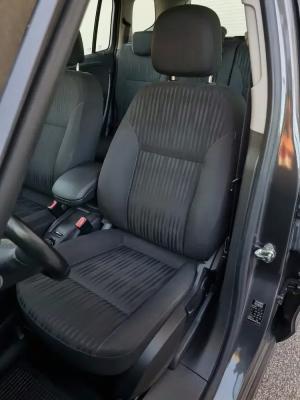 Pelēks Opel Zafira 2012 Ogre, ar dzinēja tilpumu 1.40 L un nobraukumu 188 tūkst. km par 5950 €, foto 17 vietnē AUTOMOTO.COM.LV