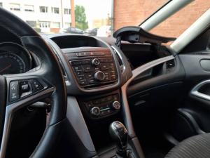 Grey Opel Zafira 2012 in Jekabpils, with an engine capacity of 2.00 L and mileage of 249 thousand km for 6250 €, photo 33 on AUTOMOTO.COM.LV