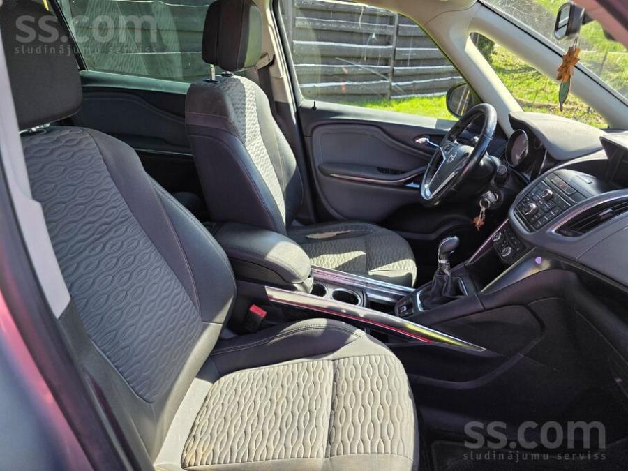 Серый Опель Зафира 2012 в Салдус, объемом двигателя 1.90 л и пробегом 349 тыс. км за 5400 €, фото 7 на AUTOMOTO.COM.LV