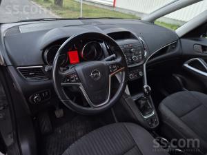 Pelēks Opel Zafira 2012 Rīga, ar dzinēja tilpumu 1.70 L un nobraukumu 0 tūkst. km par 4590 €, foto 20 vietnē AUTOMOTO.COM.LV