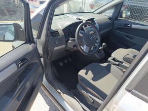 Grey Opel Zafira 2012 in Marijampole, with an engine capacity of 1.60 L and mileage of 138 thousand km for 3250 €, photo 10 on AUTOMOTO.COM.LV