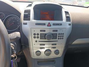 Grey Opel Zafira 2012 in Marijampole, with an engine capacity of 1.60 L and mileage of 138 thousand km for 3250 €, photo 12 on AUTOMOTO.COM.LV