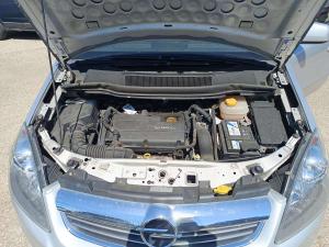 Grey Opel Zafira 2012 in Marijampole, with an engine capacity of 1.60 L and mileage of 138 thousand km for 3250 €, photo 16 on AUTOMOTO.COM.LV