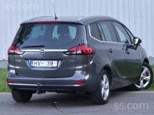 Grey Opel Zafira 2012 in Riga, with an engine capacity of 2.00 L and mileage of 0 thousand km for 4590 €, photo 8 on AUTOMOTO.COM.LV