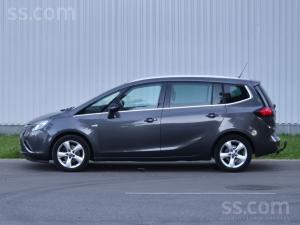 Grey Opel Zafira 2012 in Riga, with an engine capacity of 2.00 L and mileage of 0 thousand km for 4590 €, photo 12 on AUTOMOTO.COM.LV