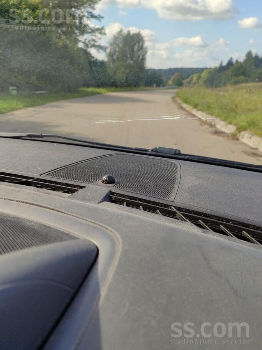 Grey Opel Zafira 2012 in Jurmala, with an engine capacity of 2.00 L and mileage of 424 thousand km for 2700 €, photo 7 on AUTOMOTO.COM.LV