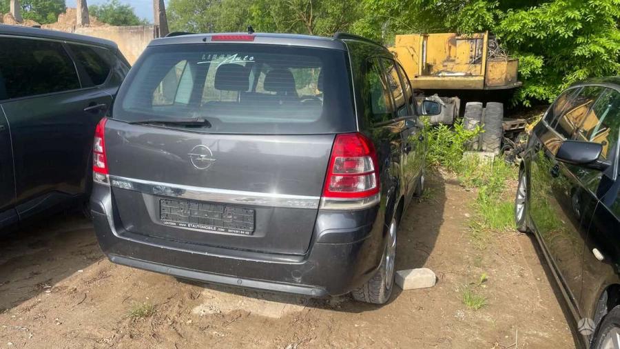 Grey Opel Zafira 2012 in Kaunas, with an engine capacity of 1.70 L and mileage of 0 thousand km for 1450 €, photo 3 on AUTOMOTO.COM.LV
