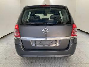 Grey Opel Zafira 2012 in Limbazi, with an engine capacity of 1.60 L and mileage of 202 thousand km for 4250 €, photo 6 on AUTOMOTO.COM.LV
