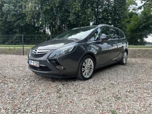 Pelēks Opel Zafira 2012 Cēsis, ar dzinēja tilpumu 2.00 L un nobraukumu 0 tūkst. km par 6400 €, foto 4 vietnē AUTOMOTO.COM.LV
