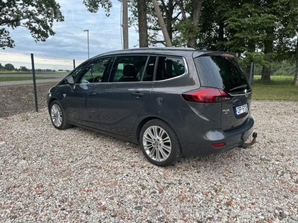 Pelēks Opel Zafira 2012 Cēsis, ar dzinēja tilpumu 2.00 L un nobraukumu 0 tūkst. km par 6400 €, foto 6 vietnē AUTOMOTO.COM.LV