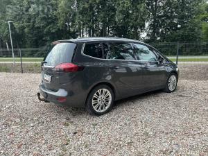 Pelēks Opel Zafira 2012 Cēsis, ar dzinēja tilpumu 2.00 L un nobraukumu 0 tūkst. km par 6400 €, foto 8 vietnē AUTOMOTO.COM.LV