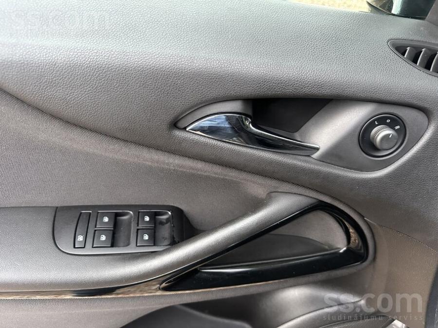 Pelēks Opel Zafira 2012 Cēsis, ar dzinēja tilpumu 2.00 L un nobraukumu 0 tūkst. km par 6400 €, foto 18 vietnē AUTOMOTO.COM.LV