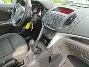 Grey Opel Zafira 2012 in Vilnius, with an engine capacity of 1.96 L and mileage of 305 thousand km for 3300 €, photo 11 on AUTOMOTO.COM.LV