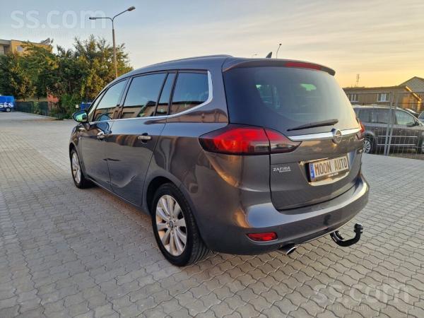 Pelēks Opel Zafira 2012 Liepāja, ar dzinēja tilpumu 2.00 L un nobraukumu 320 tūkst. km par 5490 €, foto 6 vietnē AUTOMOTO.COM.LV